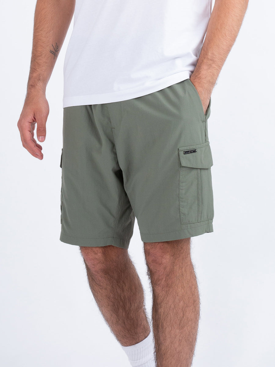 TECSHORT Men's Lightweight Technical Cargo Utilitarian Shorts in Green ...